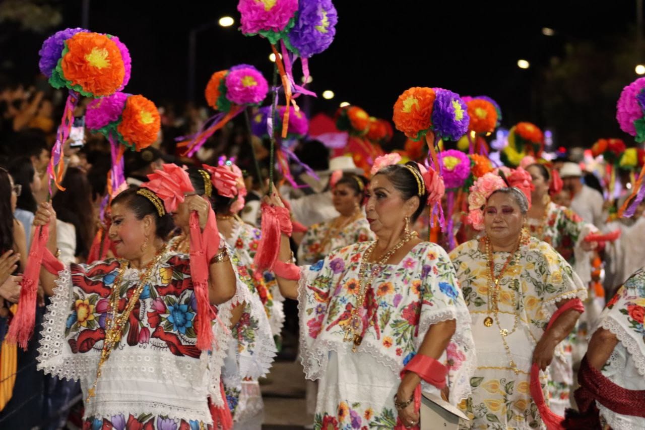 Noche Regional del Carnaval de Mérida Amazónico 2025: Un despliegue de color, cultura y ...